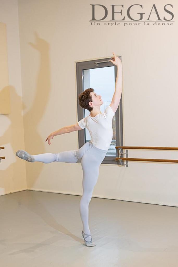 Collants, justaucorps et tenue de danseur - garçon et homme | Degas